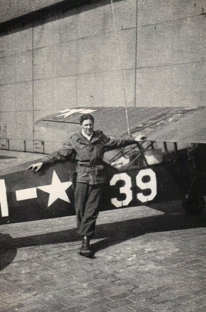 The sad story of the shot Piper Cub plane | 9th Infantry Division in WWII